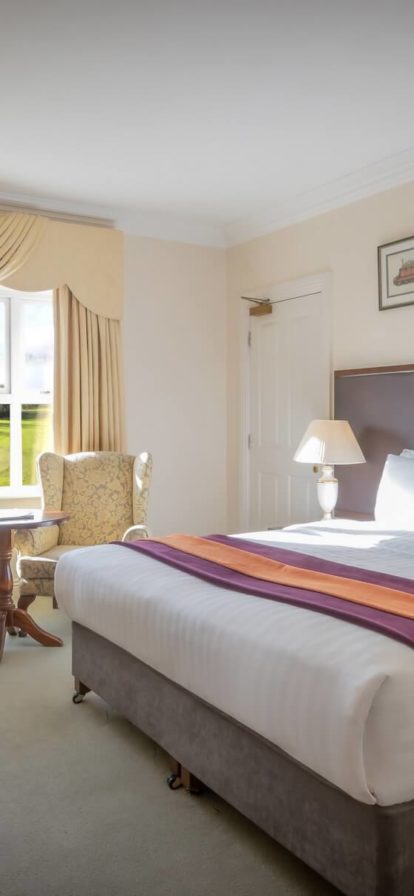 Hotel Woodstock Ennis | Hotels in Clare | Hotels near the Cliffs